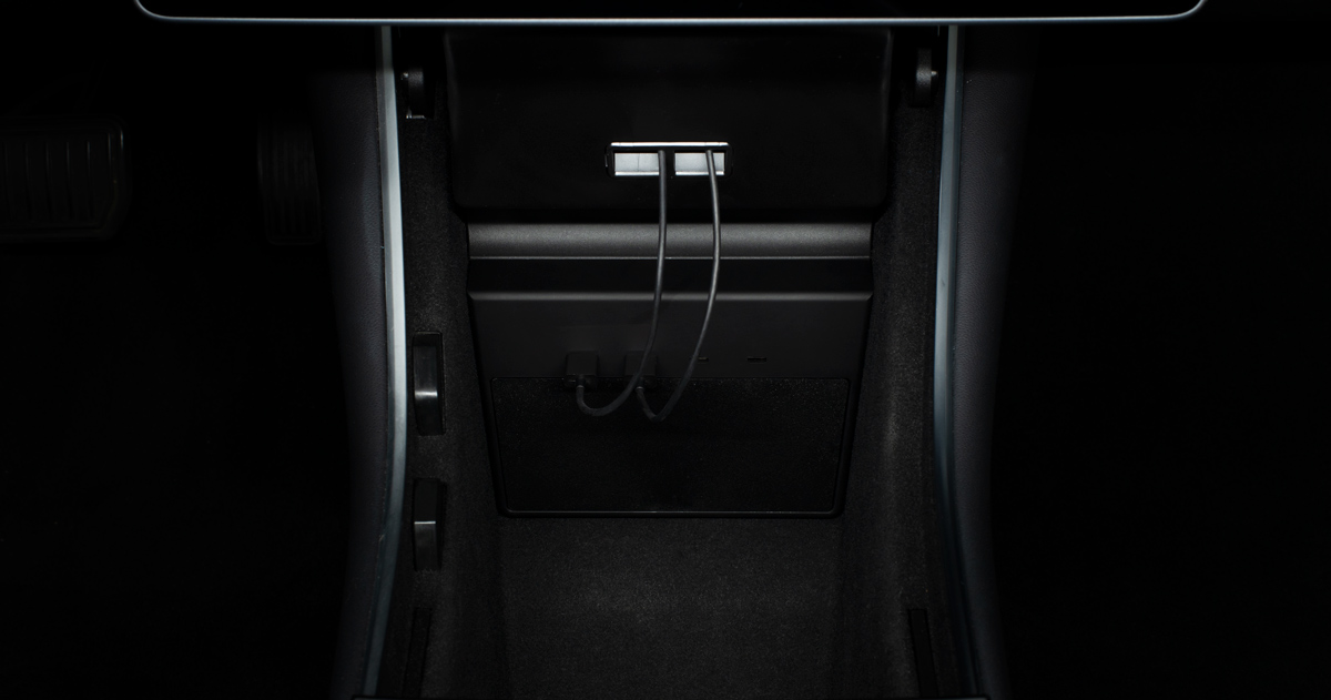 The Ultimate Tesla USB Drive Solution - ALEX SHOOLMAN